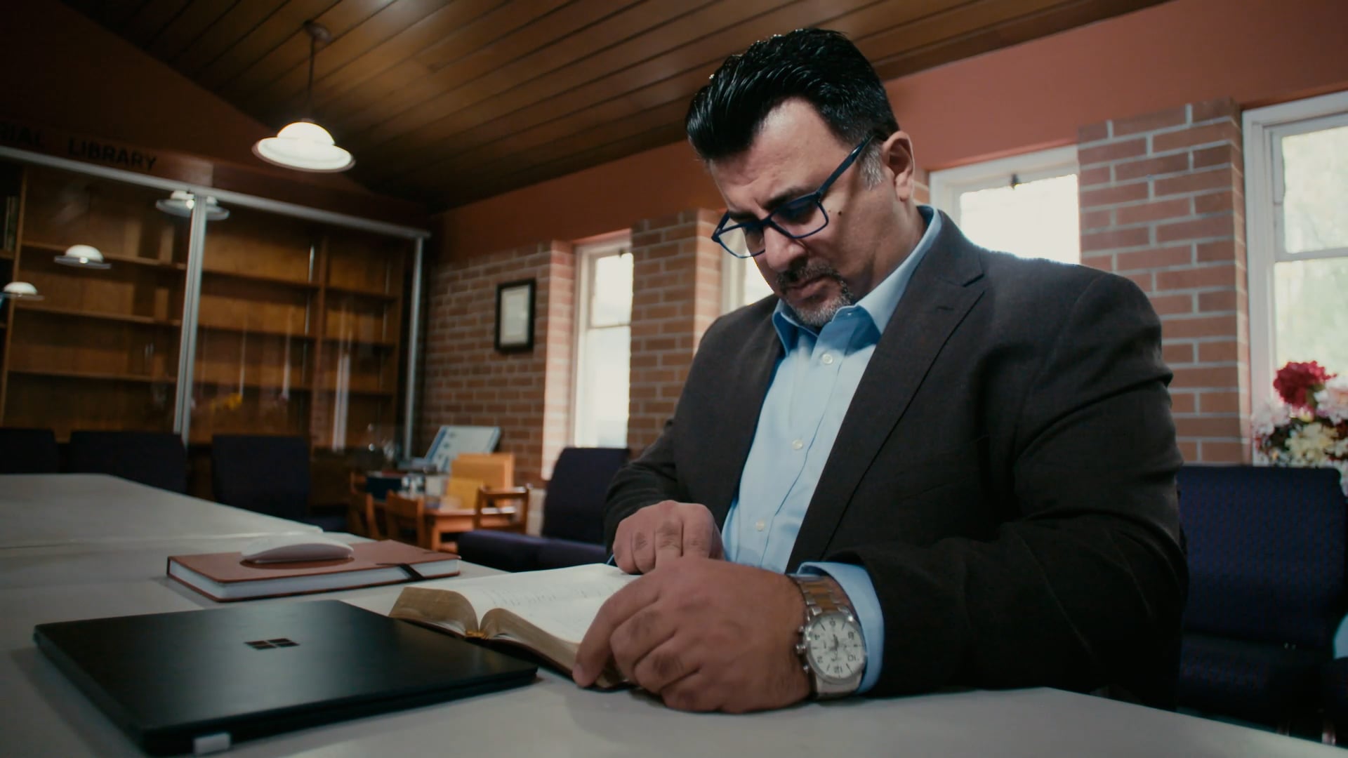 Voice of the Martyrs Canada - Iran: Forced to Flee Extreme Persecution